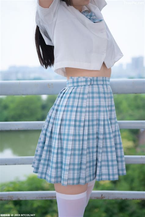[mtcos] 喵糖映画 Vol 015 Chinese Cute Model White Shirt And Plaid Skirt