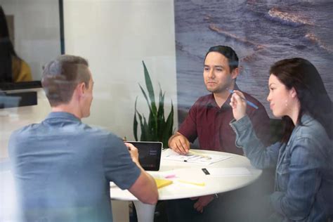 Poly Gc8 Touch Controller Khởi Chạy Tham Gia Và Chia Sẻ Ngay Lập Tức