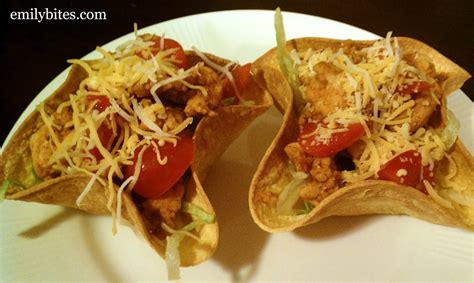 Who Makes Mini Taco Shells