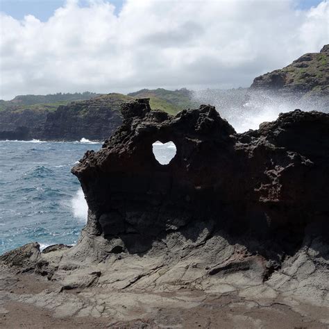 Nakalele Blowhole Heart Rock In Wailuku Hawaii Mu 5 Photos