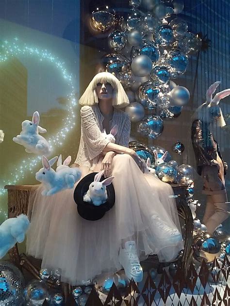 Pin By Pam Mazoue On Window Displayvisual Display Photos Never Do