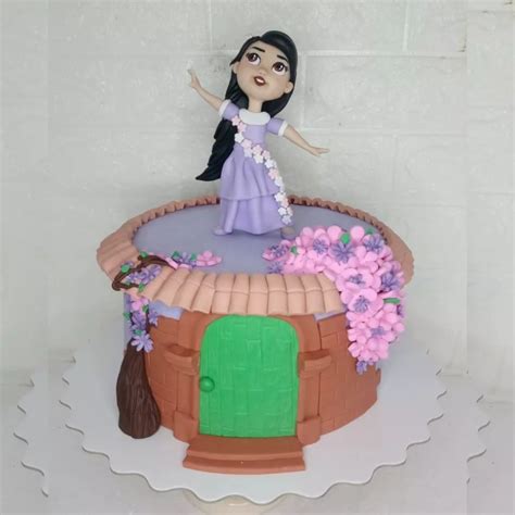32 Best Encanto Cake Ideas For Disney Themed Birthdays