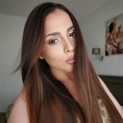 𝐑𝐚𝐥𝐮𝐜𝐚 𝐆𝐞𝐨𝐫𝐠𝐢𝐚𝐧𝐚 𝐈𝐯𝐚𝐧 Ralucaivan • Threads Say More