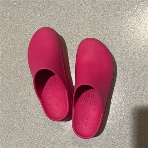 Crocs Shoes Crocs Dylan Platform Pink Slipon Clogs In Dragonfruit