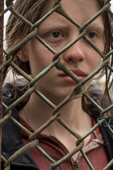 Foto De Mia Goth The Survivalist Foto Mia Goth Foto 50 De 53