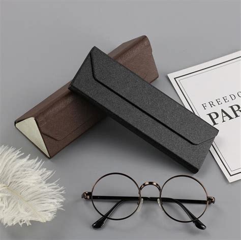 Super Slim Triangle Eyeglasses Case Collapsible Glasses Box Hard Shell