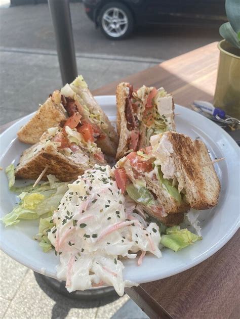 Bayleaf Restaurant Ballyconnell Photos And Restaurant Reviews Order