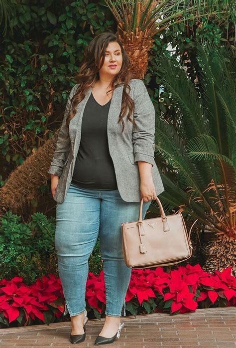 Plus Size Blazer And Jeans Plus Size Fashion Plus Size Model Plus Size