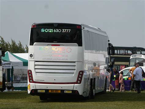 Ipernity Iq Coaches Limited B10 Xec Bf68 Ldx At The Buses Festival