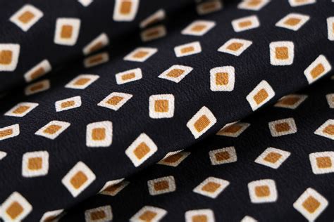 Geometric Print Apparel Fabric St000817