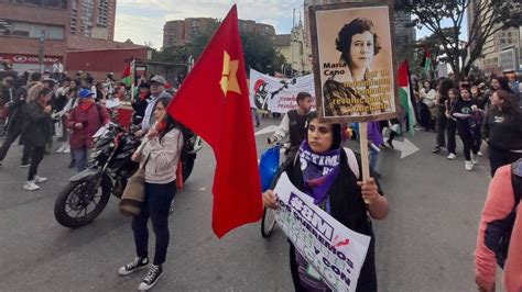 Por Los Derechos De Las Mujeres ¡construyamos El Movimiento Femenino
