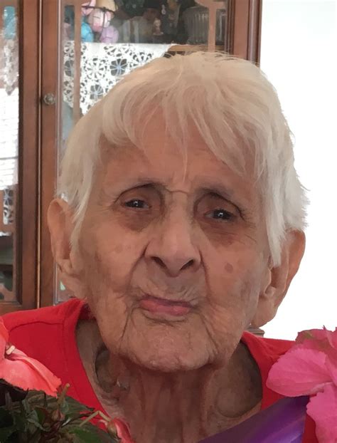 Eddie Benavidess Instagram Twitter And Facebook On Idcrawl