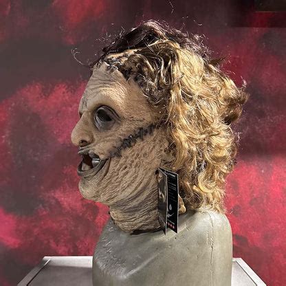 The Texas Chainsaw Massacre 2003 Leatherface Mask Terror 29