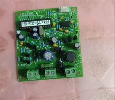 10 Amp Solar Charge Controller At ₹ 600piece Solar Charge Controller