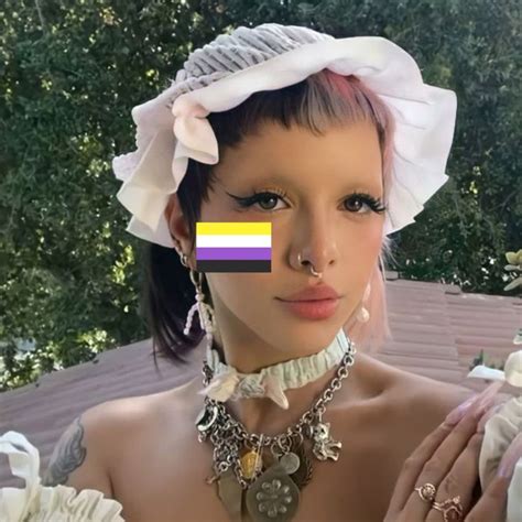 Melanie Martinez Non Binary Pfp Melanie Martinez Non Binary Pfp