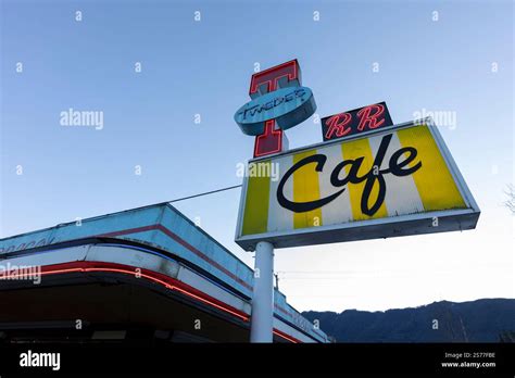 North Bend Washington Usa 18th January 2025 Twedes Cafe Sign The