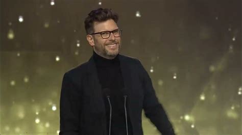 פרס שחקן המשנה בסדרת דרמה קומית עומר עציון Youtube