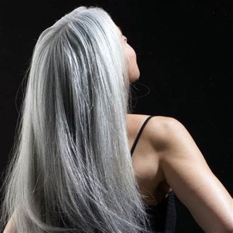 Everything You Need To Know About Wearing Long Grey Hair By