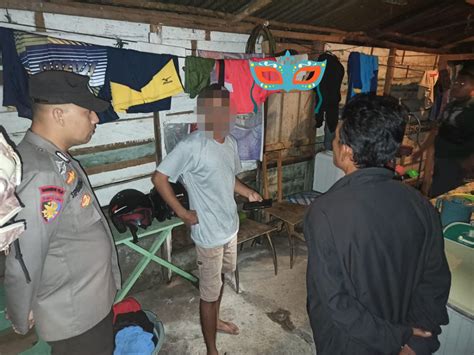 Diduga Jual Miras Polisi Geledah Rumah Irt Di Luwuk Selatan Harian Sulawesi