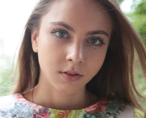 Valery Leche Biographywiki Age Height Career Photos And More