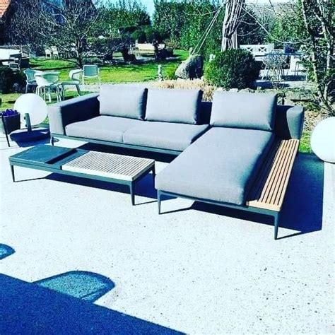 اوت دور Uniplan Homz