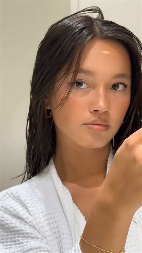 Lily Chee Picture
