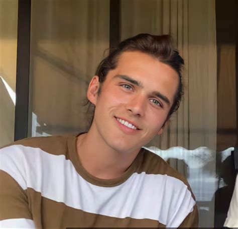 Charlie Gillespie Gillespie Charlie Kenny Ortega