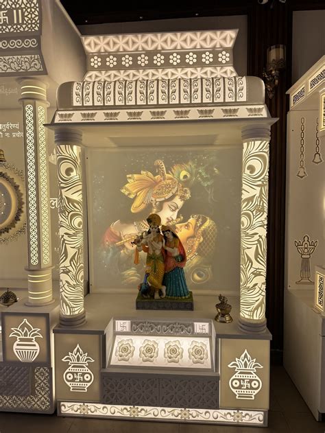 Luxury Mandir Design For Home In Campbell River Corian Wooden Sagwan