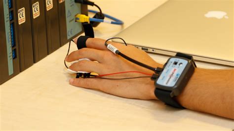 Rehabilitación De Mano En Madrid ️ Clínica Universitaria La Salle