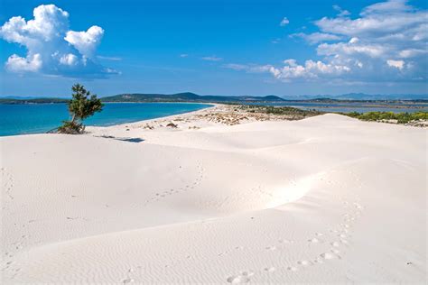 Porto Pino Guide Where To Stay Things To Do Where To Eat 🏖