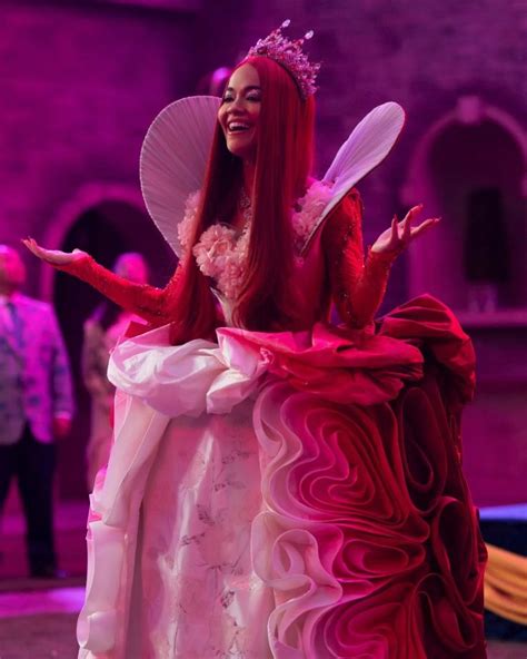Queen Of Hearts 🤍 Queen Of Hearts Makeup Queen Of Hearts Descendants