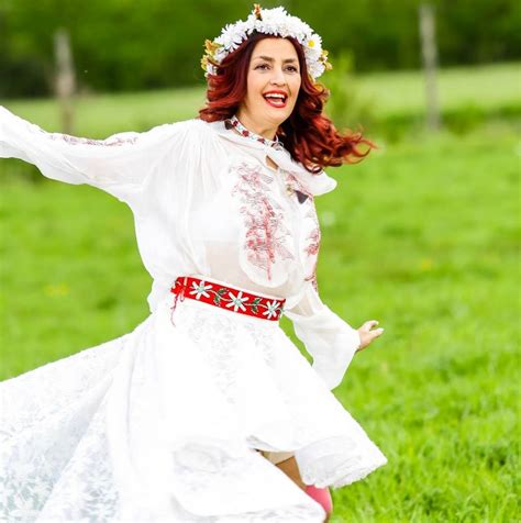 Cum Arată Iubitul Francez Al Ronei Hartner Motivul Pentru Care Nu Vrea Să Facă Sex Cu El