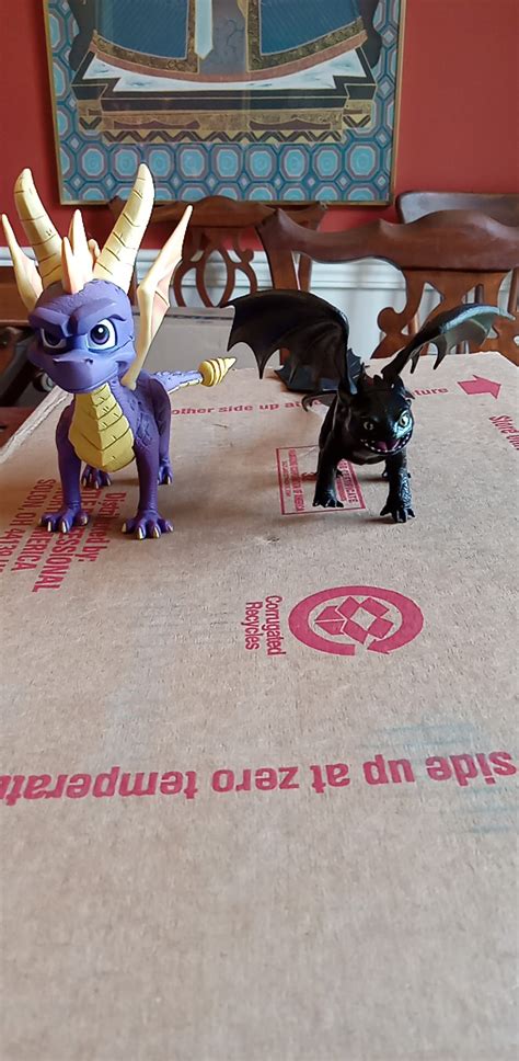 Toothless And Spyro The Dragons By Dragonesscynderlove1 On Deviantart