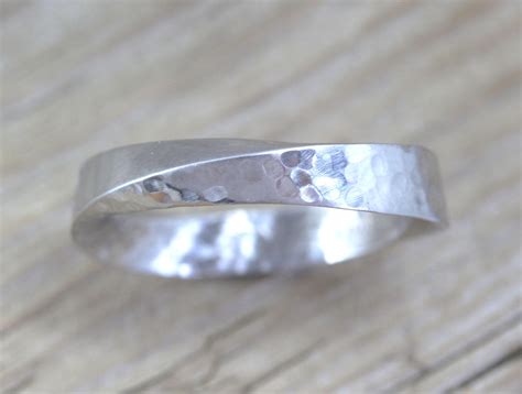 Mobius Wedding Band Mobius Band Benati