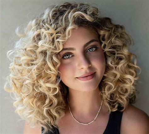 Best Shoulder Length Curly Hair Ideas Hymum