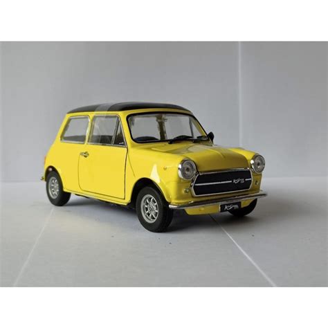 Jual Diecast Mobil Mini Cooper Moris Mini Cooper Bendera Welly 124