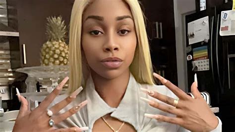 How much does PinkyDoll make on TikTok? NPC TikToker & OnlyFans star reveals earnings - Dexerto