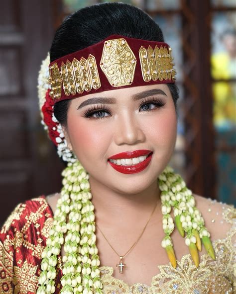 Photo Posted By By Lidya Sembiring Lidyadomakeup