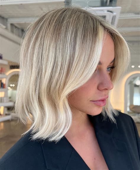 Flipped Ends Are Back In Style With This Retro Inspired Bob Kappers
