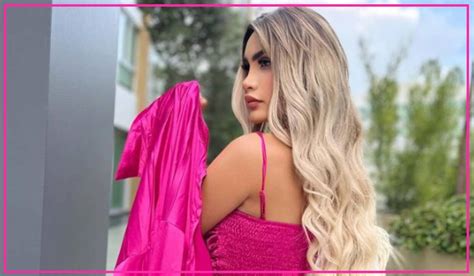 Jaylin Castellanos Provoca A Sus Fans Como Un ángel En Lencería En El Radar