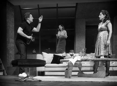 Stars And Starlets Schattentaucher