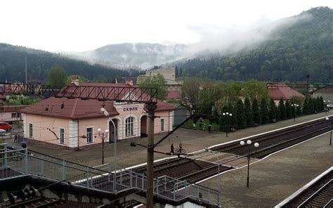 Город Сколе дестинация для активного отдыха в Украинских Карпатах