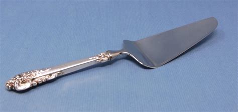 Sterling Silver Pie Lifter Grand Baroque Pattern By Wallace
