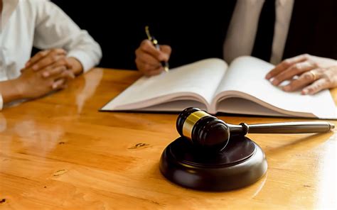 9 Tips For Choosing The Right Law Firm In South Africa Burnett