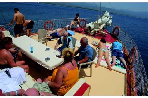 Full Day Boat Tour In Fethiye Islands