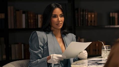 Kim Kardashians Shapewear Brand Skims Hits 5bn Valuation Bbc News