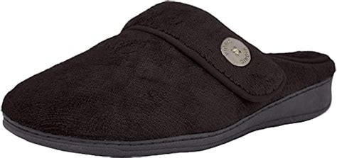 15 Best Luxury House Slippers For Ultimate Comfort