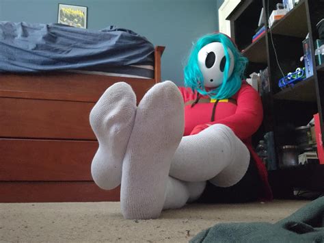 Wanna Kiss My Feet~ By Mystic620 On Deviantart