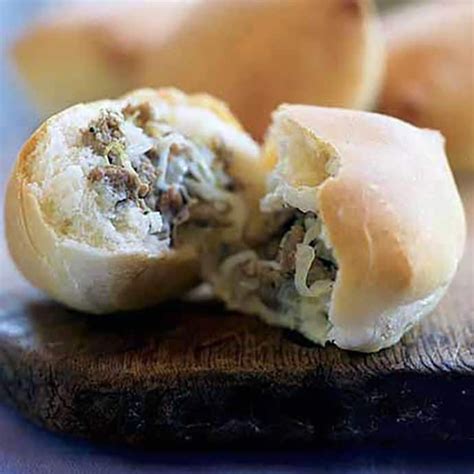 Easy Bierocks Recipe Recipe Bierocks Recipe Recipes Turkey Recipes