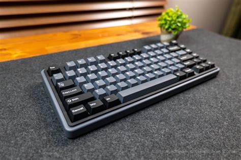 Varmilo Minilo75 He Review｜high Performance Gaming Keyboard Despite Its Chic Exterior